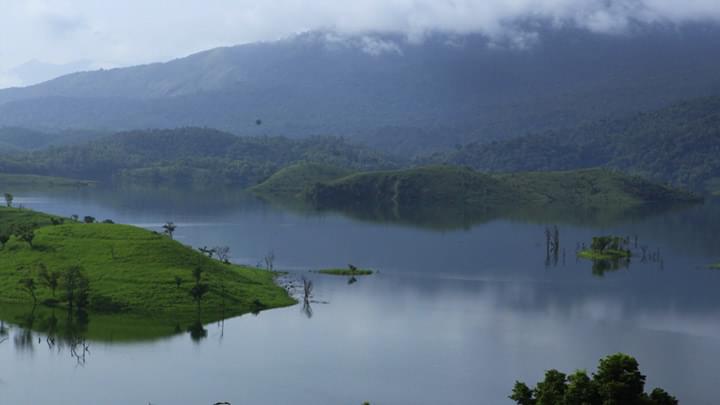 Top Kerala Hill Station Places - Munnar, Wayanad, Photos, FAQs